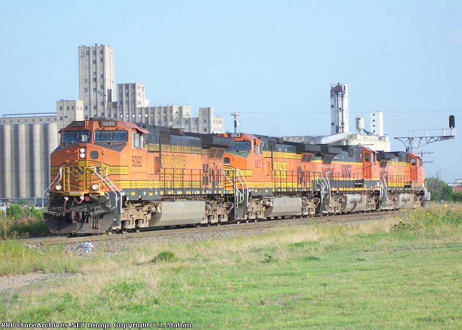 BNSF 5092